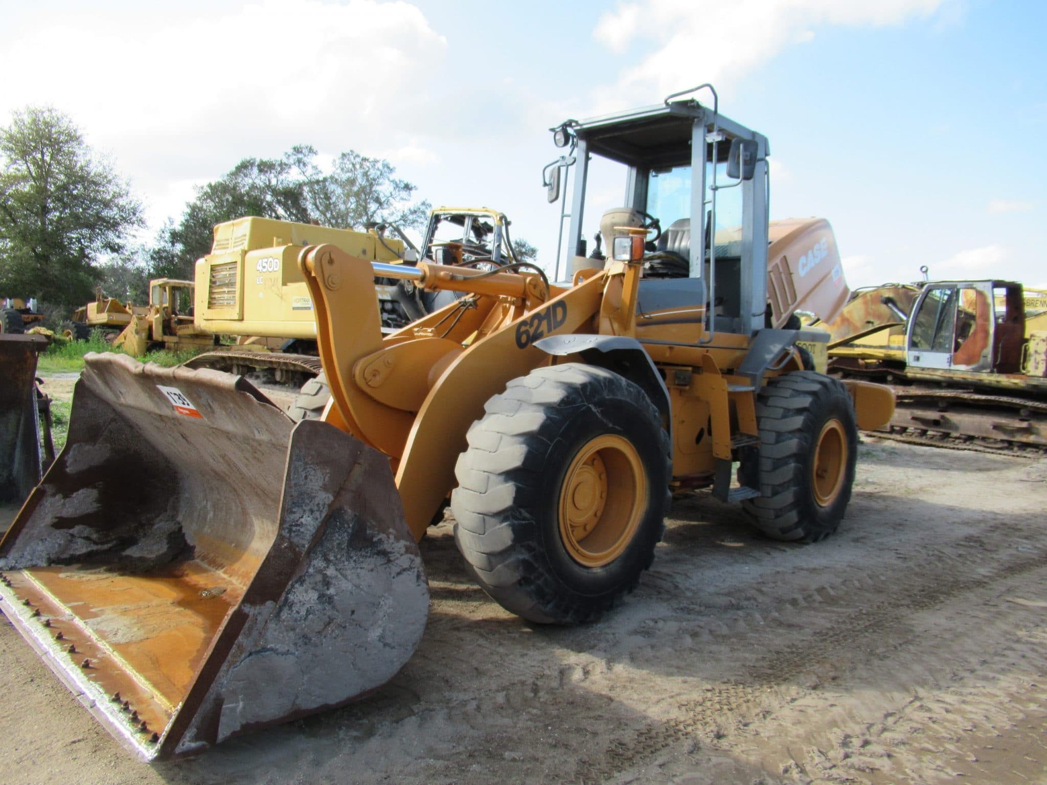 Case 621D Parts | Southern Tractor
