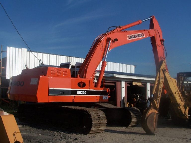 Daewoo DH320 Parts | Southern Tractor