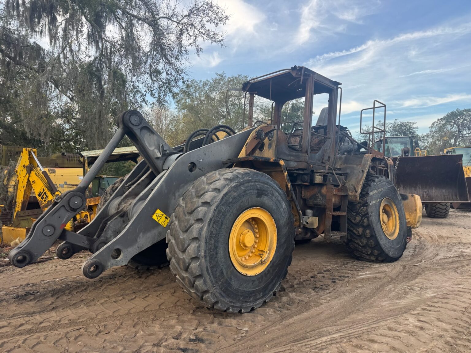 Volvo L180H Parts | Southern Tractor